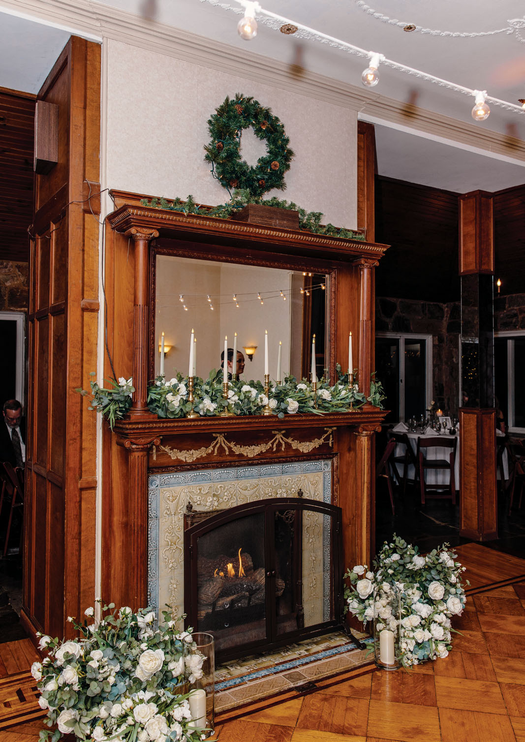 This Winter Wedding at Beale Manor Feels Timeless - The Hunt Magazine